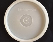 Popular items for vintage tupperware on Etsy