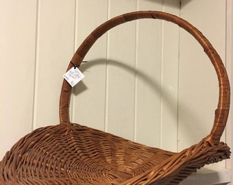 Flat wicker basket | Etsy