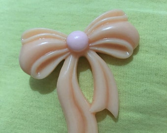 Items similar to Bow hair clips (2) pinks on Etsy