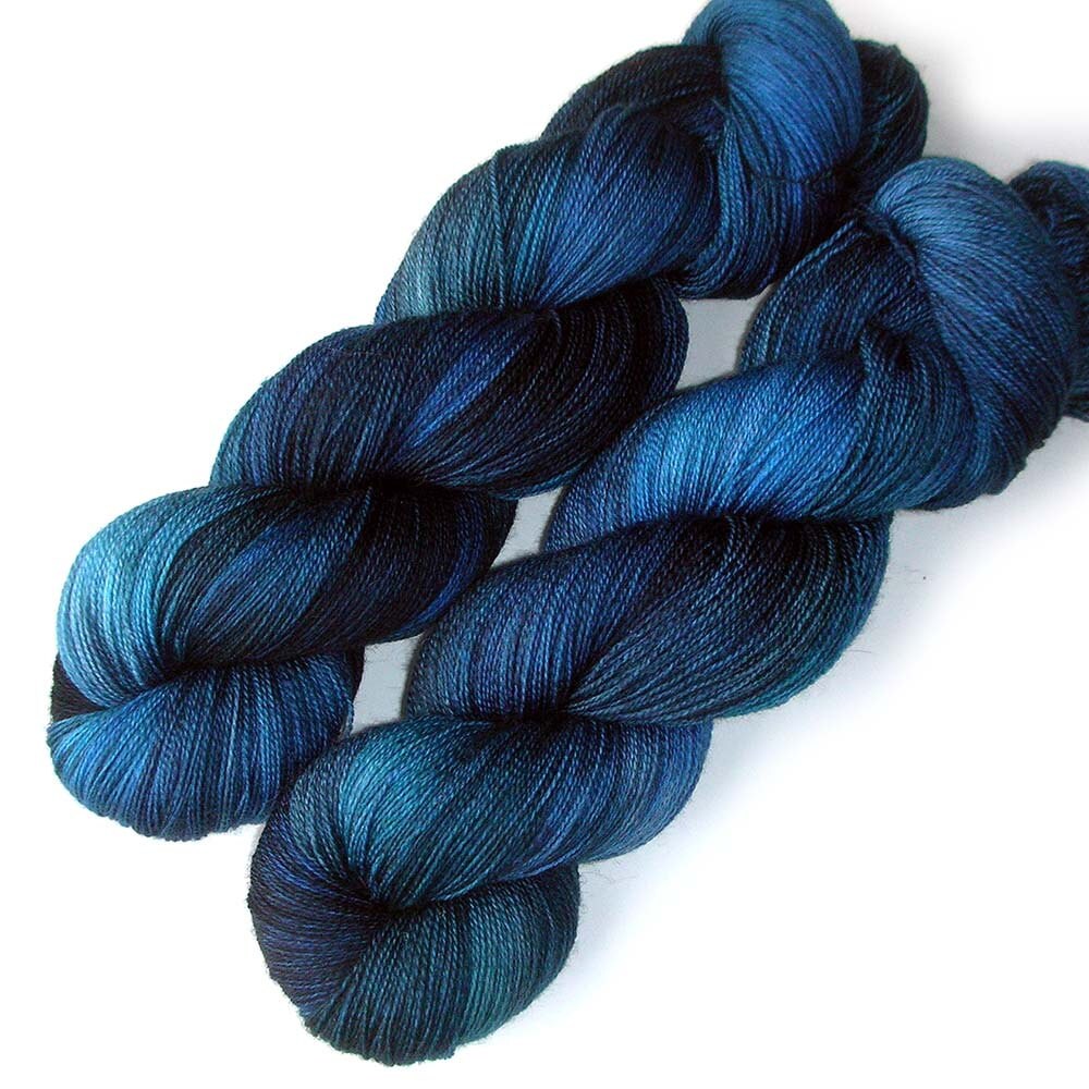 Lace Yarn Handdyed Superwash Merino Inky 960 yards