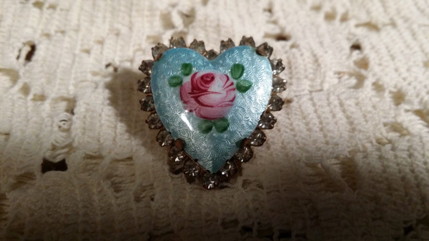 LOVELY Enameled Heart Pin w/ Prong Set Rhinestones VINTAGE