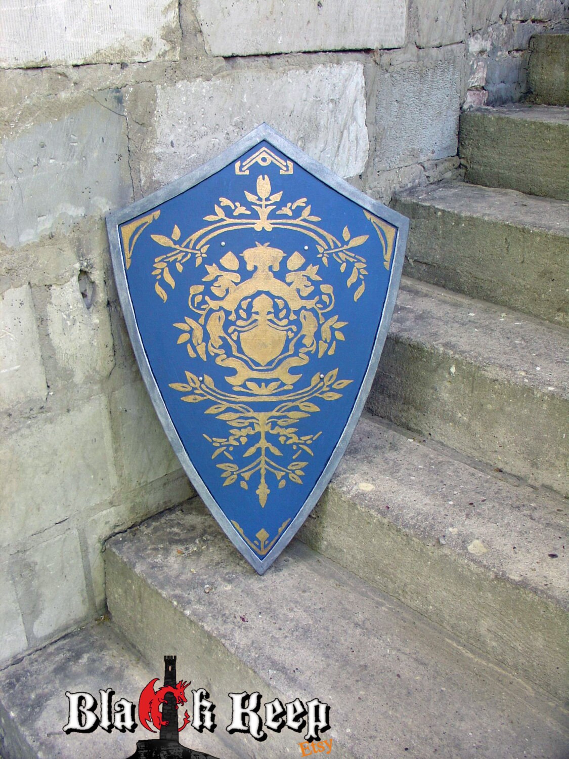 Crest Shield Cosplay & Larp