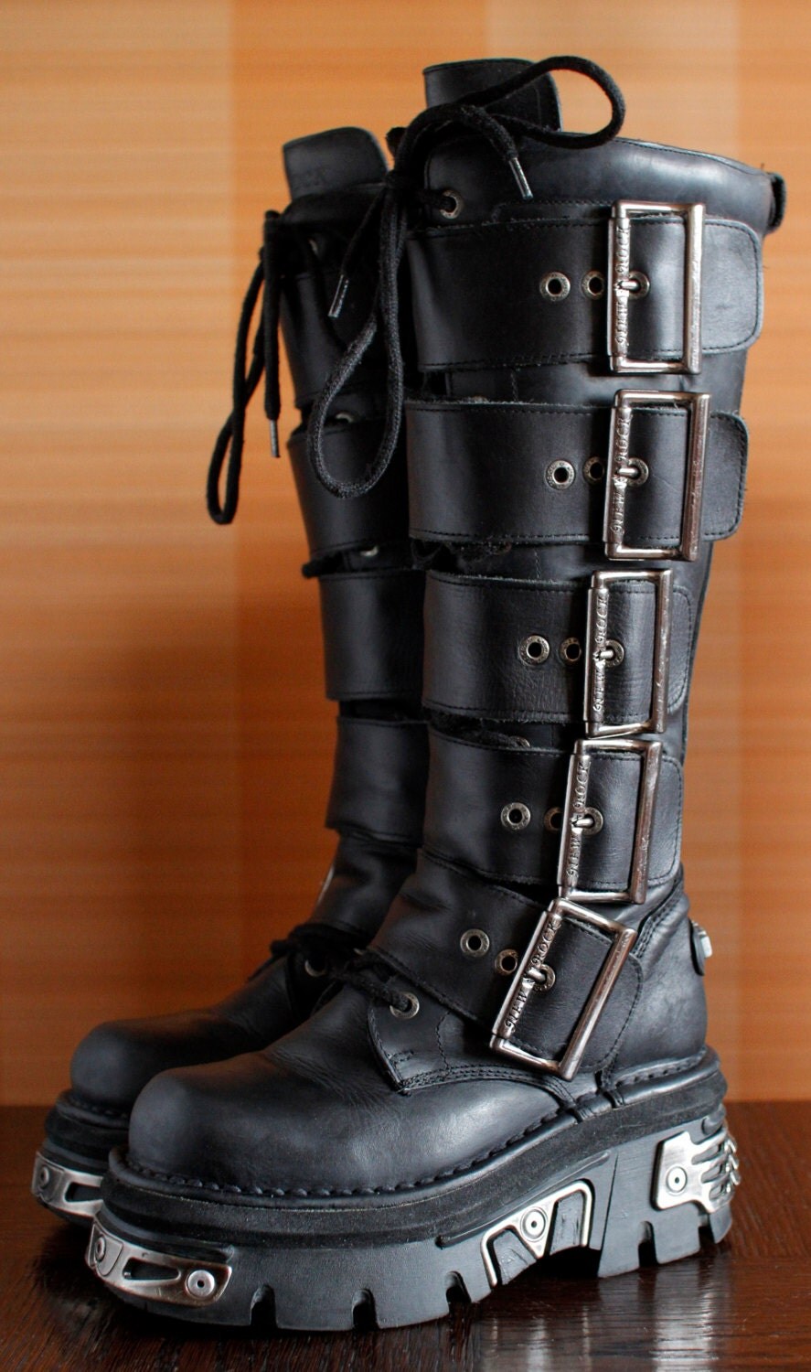 Reserved ///New Rock platform boots REACTOR moto BIG buckles