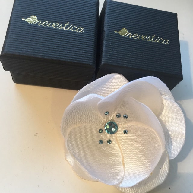 Nevestica handmade flowers accessories and other pins by Nevestica