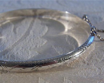 Silver etched bangle | Etsy