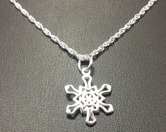 Snowflake necklace | Etsy