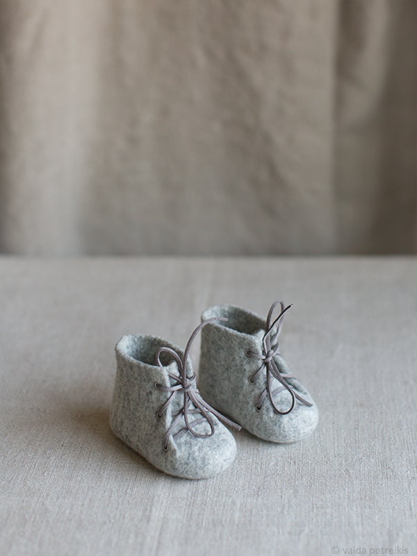 Newborn booties Natural organic merino wool boots Felted