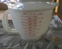 Popular items for vintage tupperware on Etsy