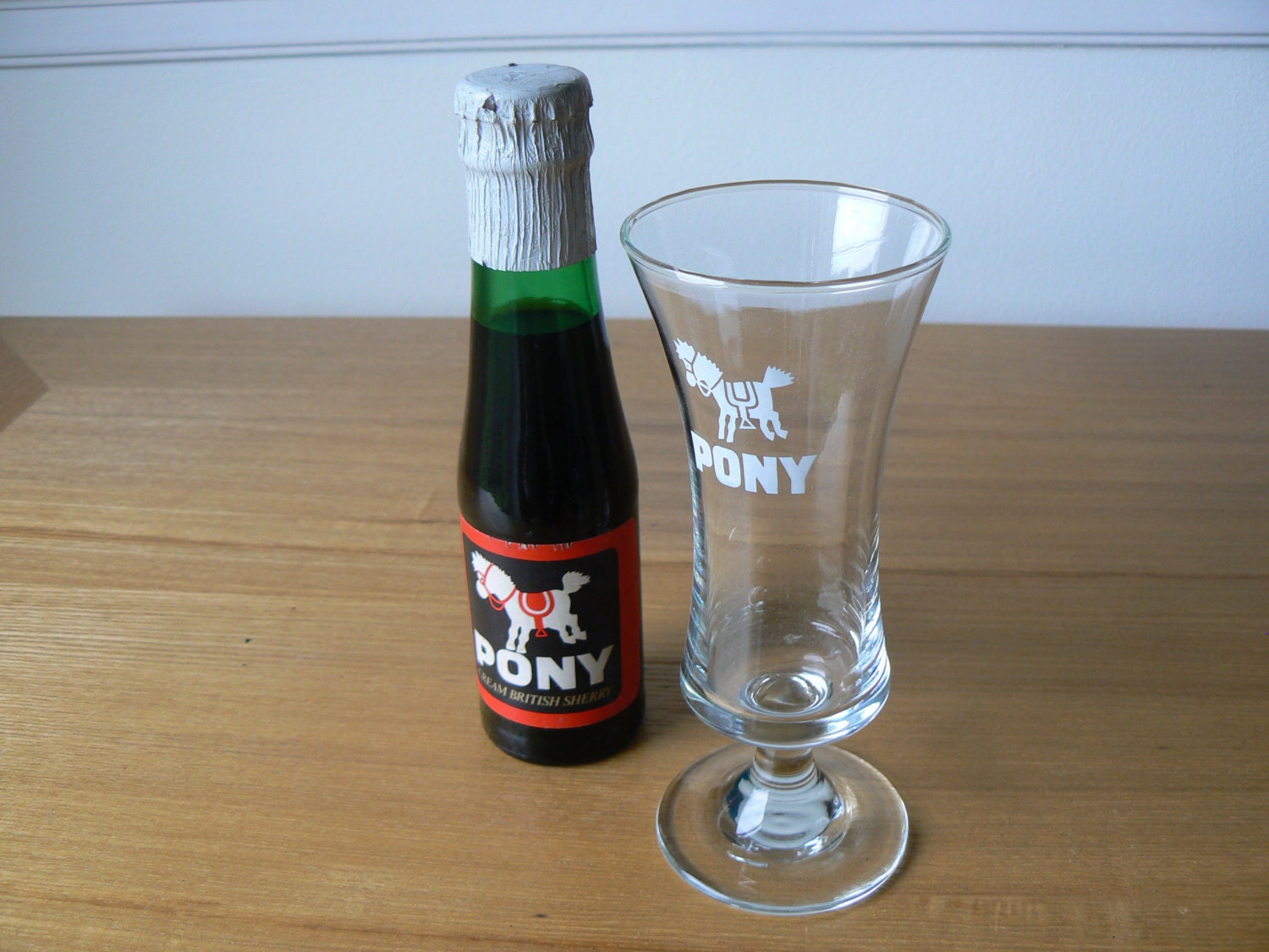 Pony Glass Kitsch Sherry Schooner from the 1960's.