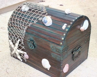 Shell treasure chest | Etsy