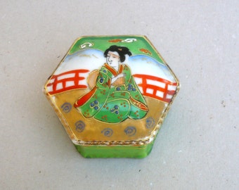 Japanese trinket box | Etsy