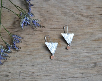 Hannah Batstone // Contemporary Jewelry by HannahBatstone on Etsy