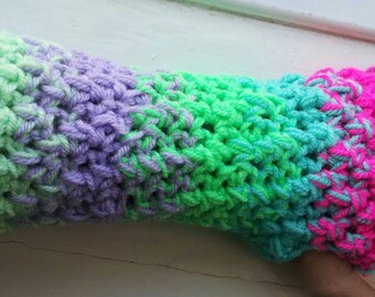 Items similar to Crochet Gauntlets - Pattern on Etsy