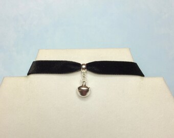 Bell choker | Etsy
