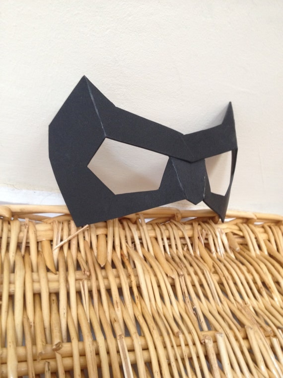Robin / Nightwing Cosplay Eye Mask / Domino Mask Foam by Karabast