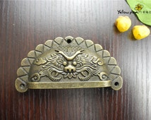 Popular items for seashell knobs on Etsy