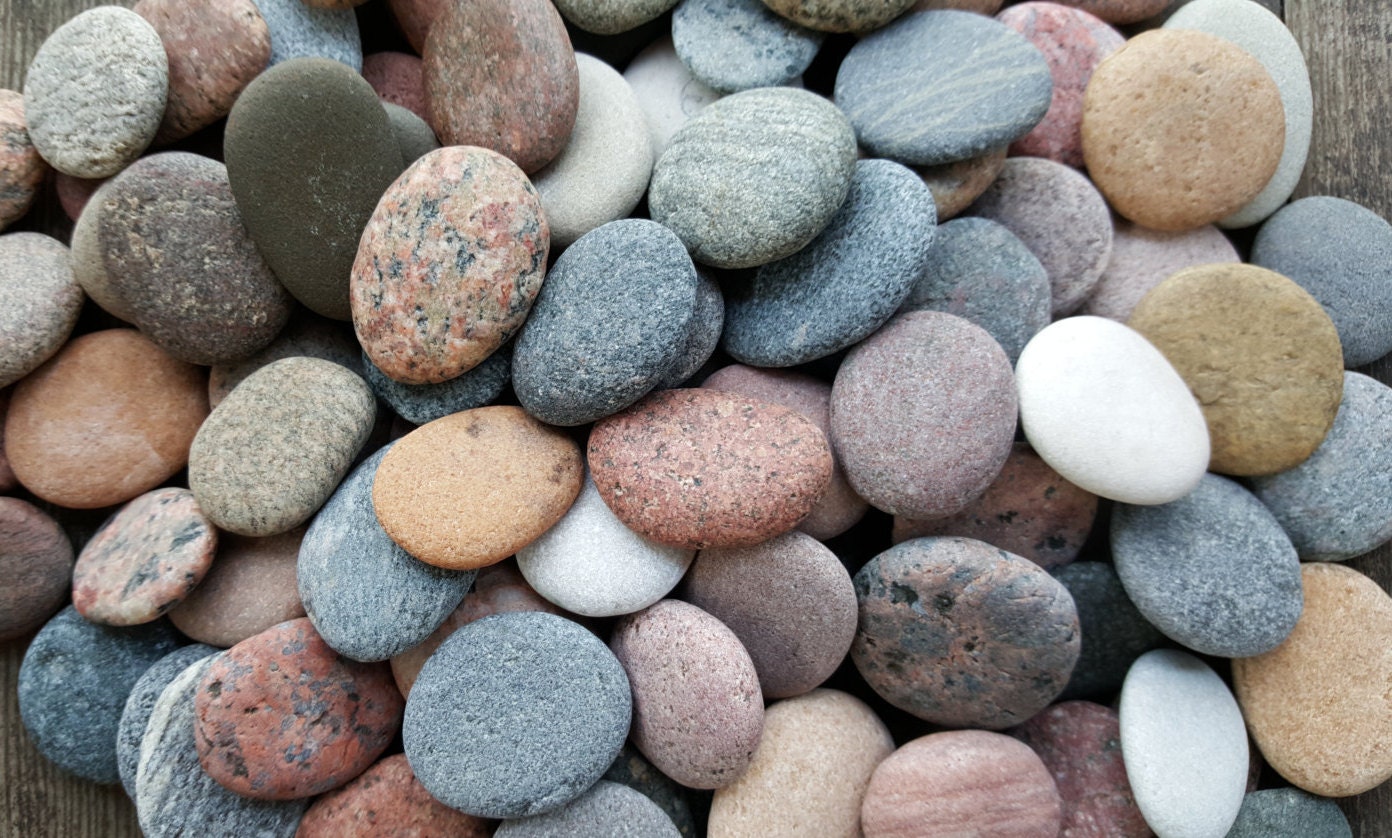 Round Sea Stones Flat Stones 100 pcs Medium Small Baltic