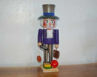 Nutcracker music box | Etsy