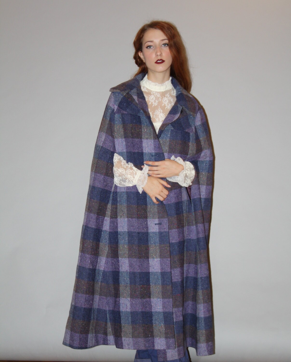 1000+ images about Capes on Pinterest | Cape coat, Black cape and Cloaks