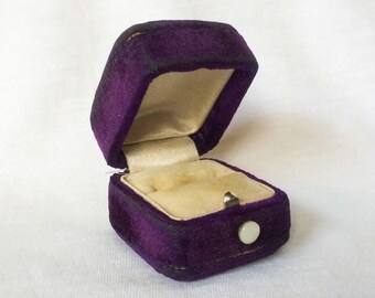 Velvet ring box | Etsy