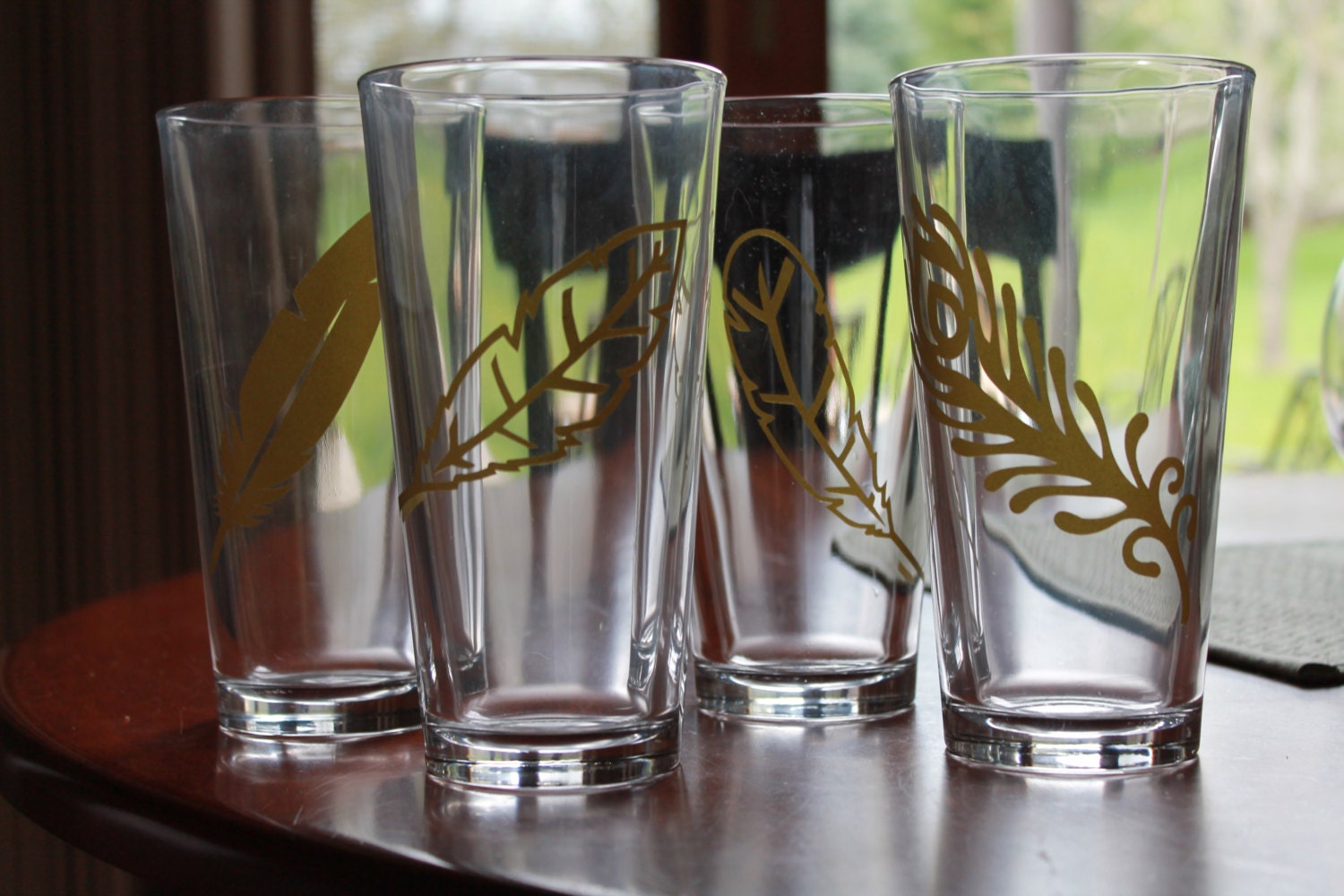Set Of 4 Extra Large Beer Glasses Decorated With A Gold Vinyl