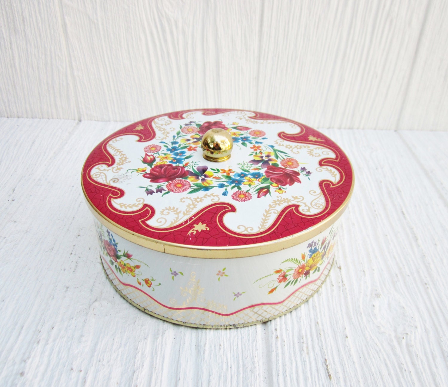 Vintage Daher Tin Container, Red Round Floral Metal Tin, Storage ...