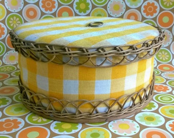 Vintage sewing box | Etsy