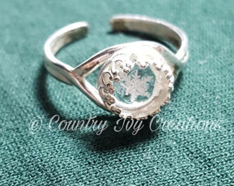 Real Preserved Snowflake Jewelry & more.... by CountryIvyCreations