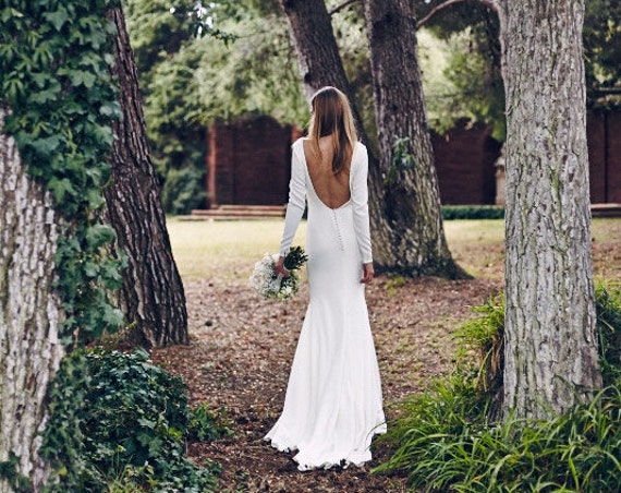 Backless wedding dress simple wedding dress by AnnaSkoblikova