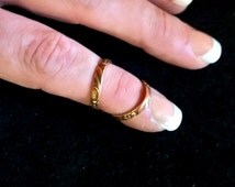 Popular items for ring splint on Etsy