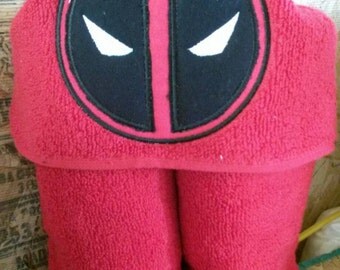 Black and Red Deadpool Beanie Hood Hero hat cap crochet