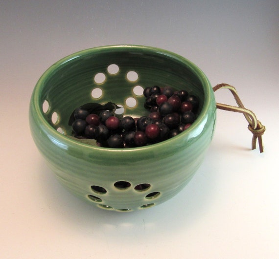 Pottery Berry Bowl / Colander / Fruit Strainer/Berry