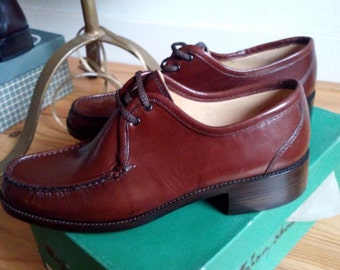 Colonial shoes | Etsy