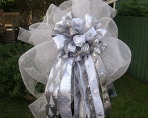 Popular items for deco mesh bow on Etsy