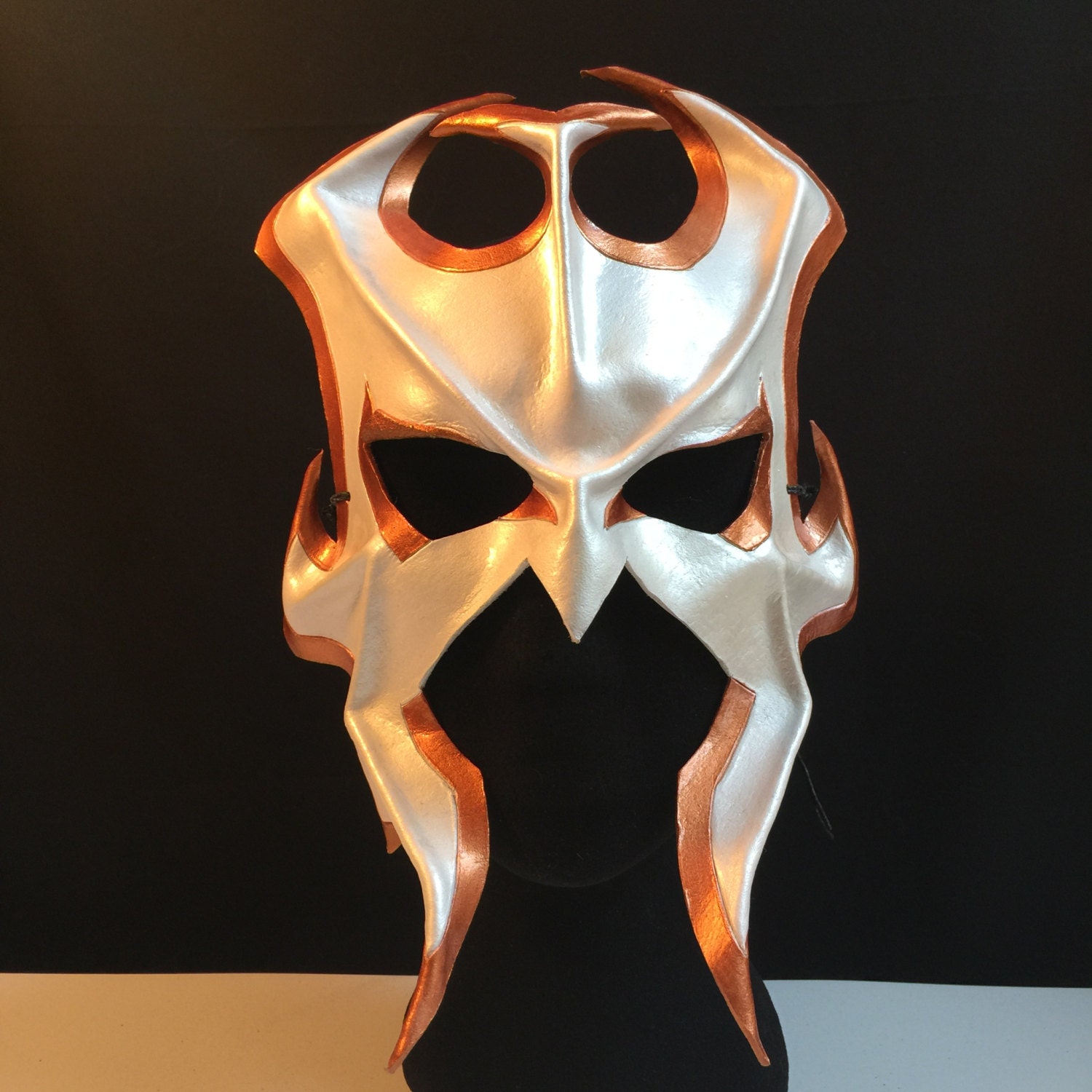 White Gladiator Mask Jinn Genie Halloween Mask by FolorsFantasy