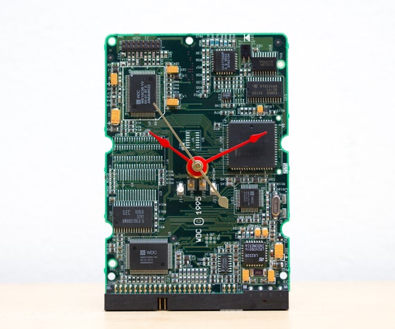 Desk clock Recycled circuit board clock computer by ReComputing