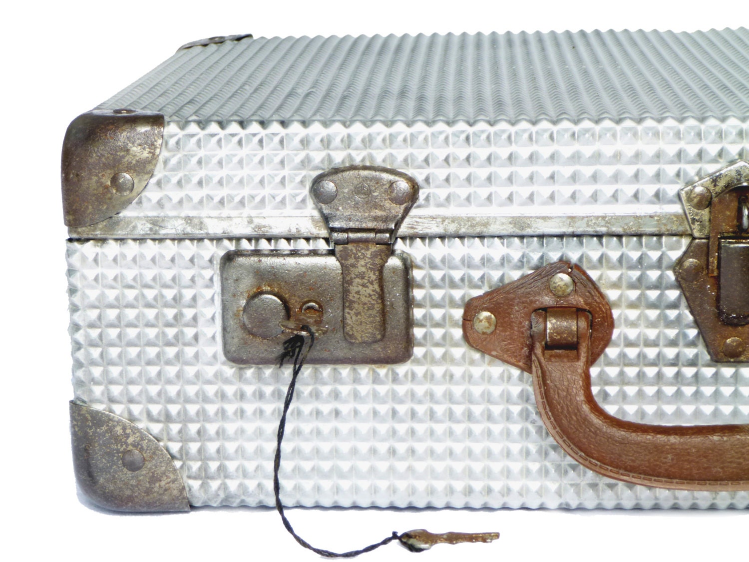 Valise en métal aluminium vintage français 1940 avec 2 clés