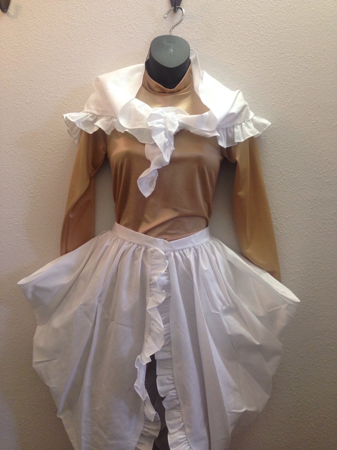 Colonial style pannier apron & collar set – Haute Juice