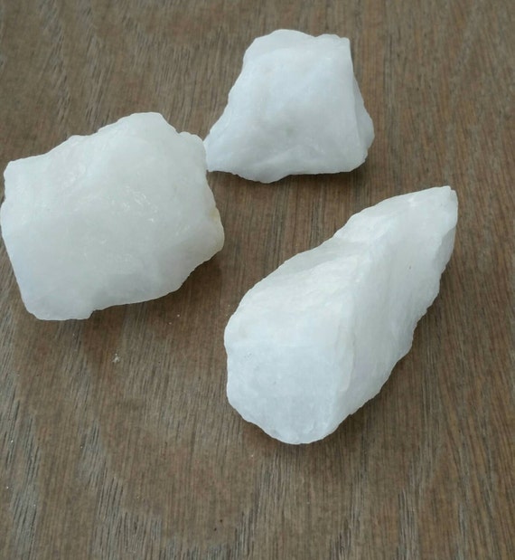 Raw Healing CrystalsWhite Quartz CrystalSnow Quartz Milky
