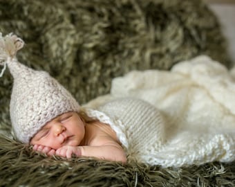 Items similar to Made to Order Newborn Pixie hat photo prop on Etsy