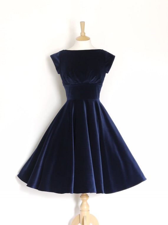 Midnight Blue Velvet Evening Dress with Circle Skirt and Cap
