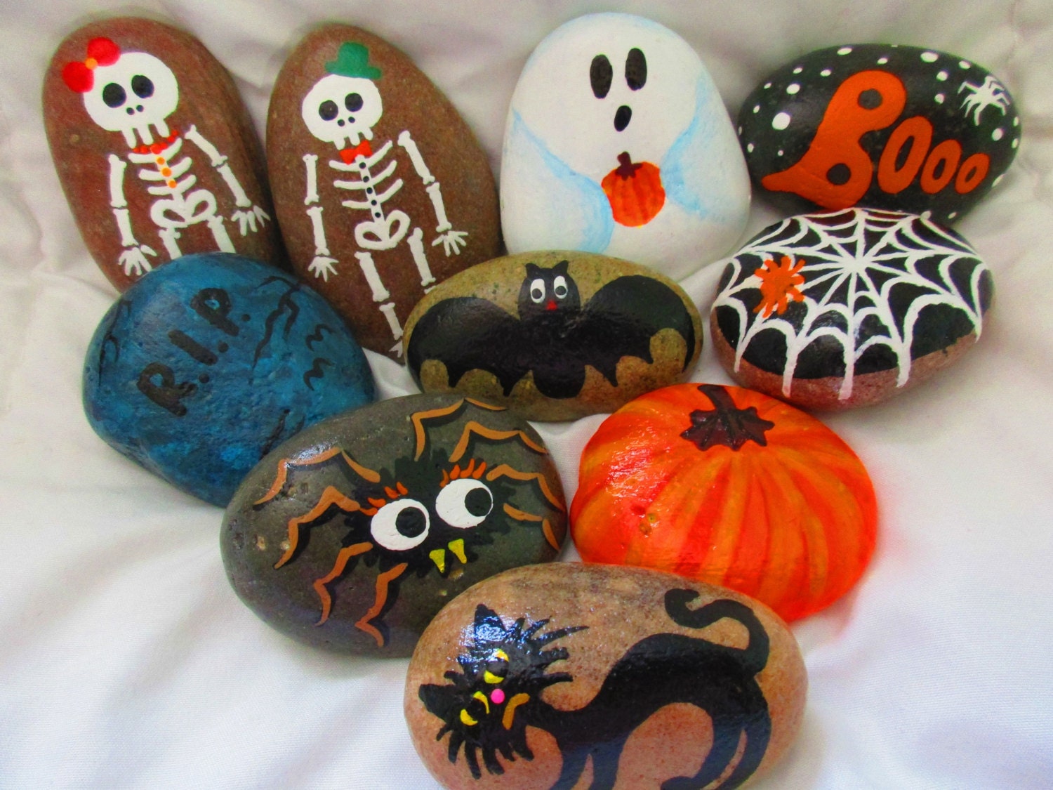 Reserved for Vicky 10 Halloween Painted Rocks