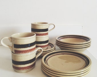 Items similar to Southern Cherry Colored Flowers Dish Set on Etsy