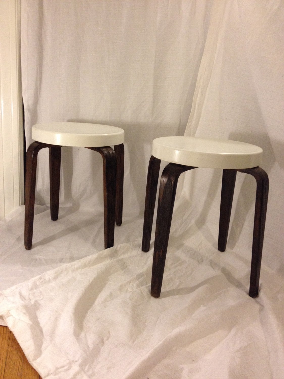 Midcentury Modern Thonet Stools – Haute Juice