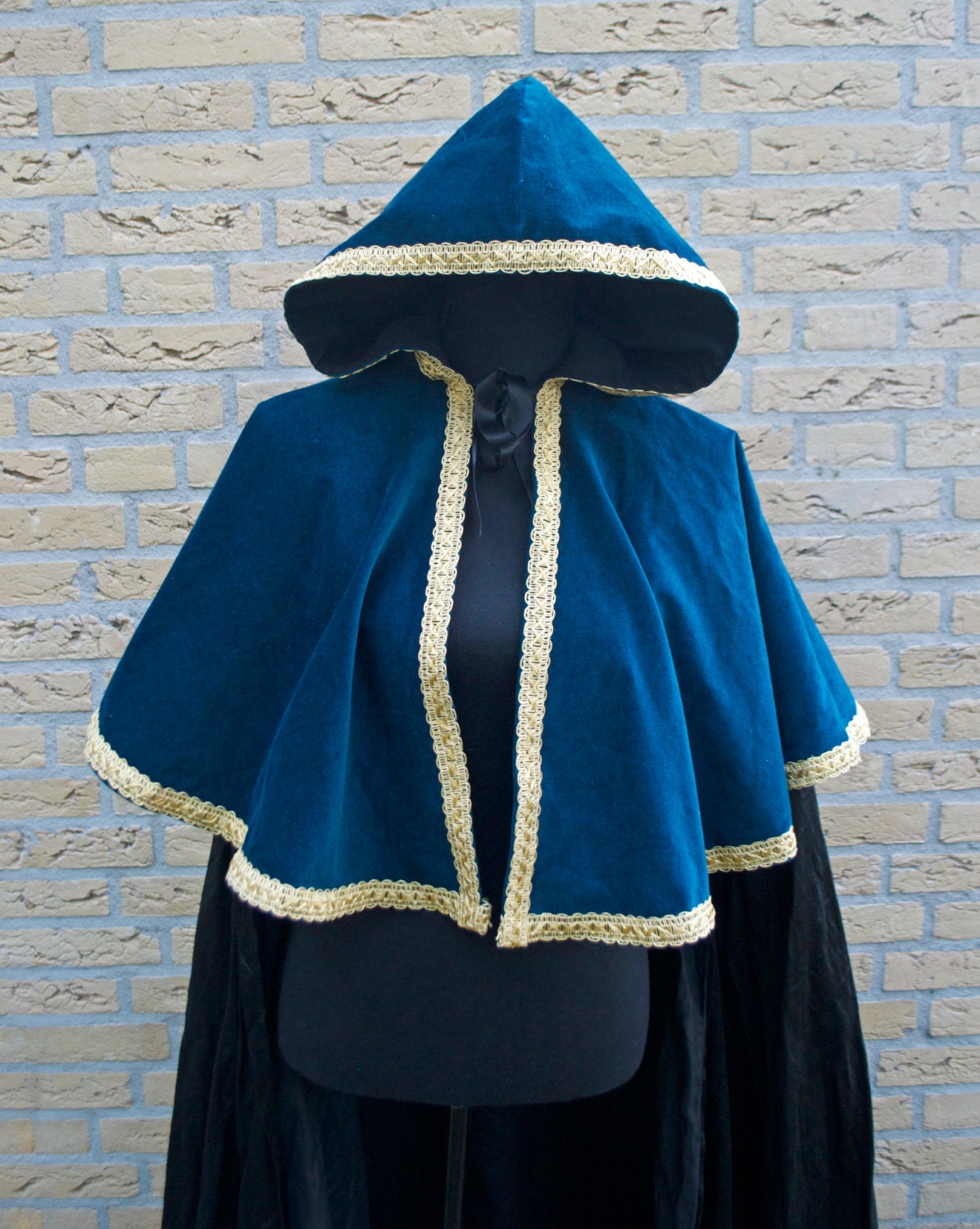 Two Layered Cloak // 2 tiered teal turqoise blue velveteen and