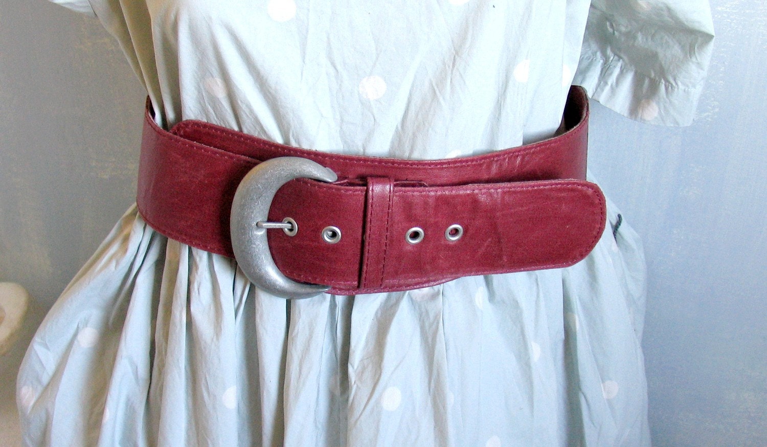 Vintage Women’s Wide Red Leather Belt – Haute Juice