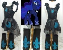Einzigartige Artikel zum Thema nightmare moon | Etsy