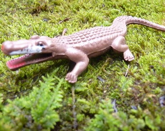 Miniature alligator | Etsy