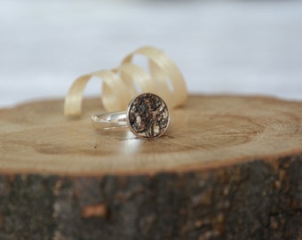 Tree bark ring | Etsy