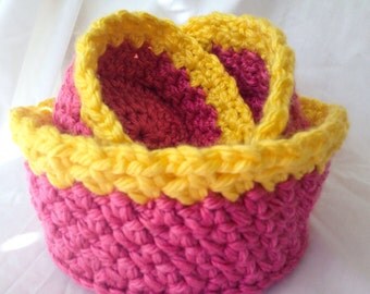 Crochet Flower Pattern Simple Flat Six Petal Flower by LMCrochet